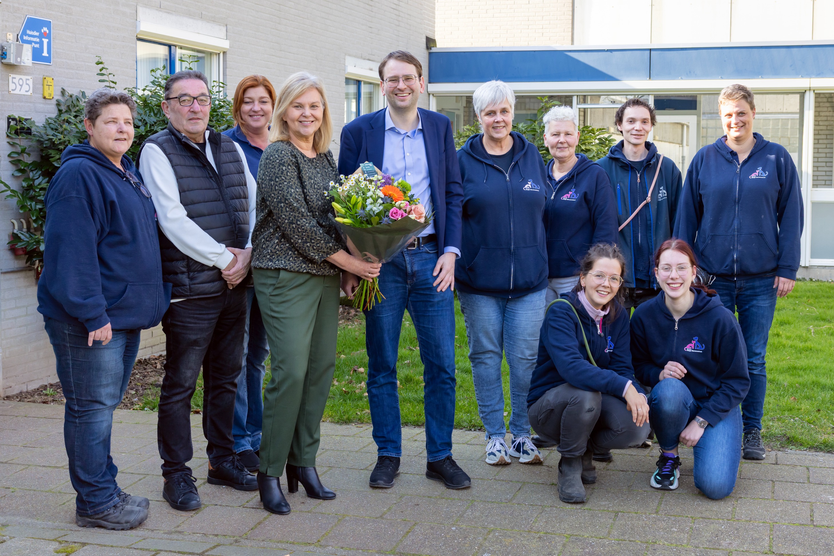 Haags Dierencentrum blijft veilige haven voor Haagse zwerfdieren - Den ...