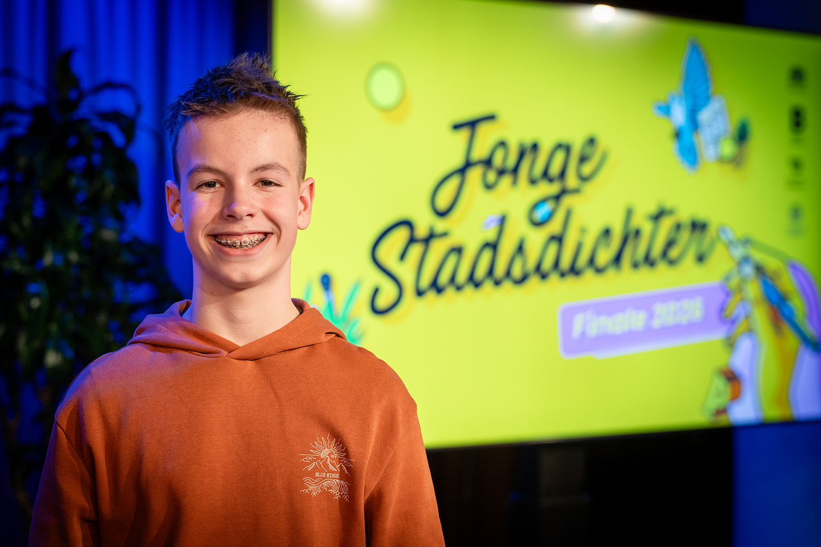 Lars van der Winden is de nieuwe Jonge Stadsdichter van Den Haag - Den ...